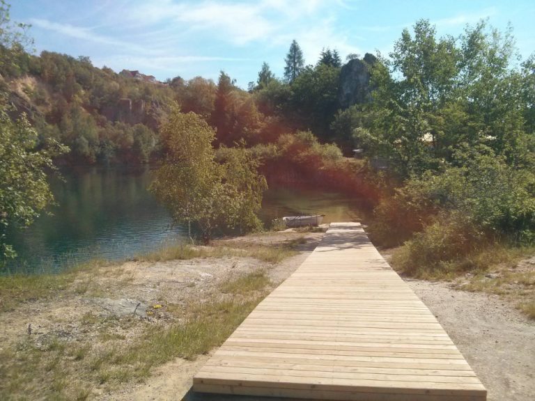 Baggersee Diez: Für Taucher und gemütliche Sommertage - Green Shaped Heart